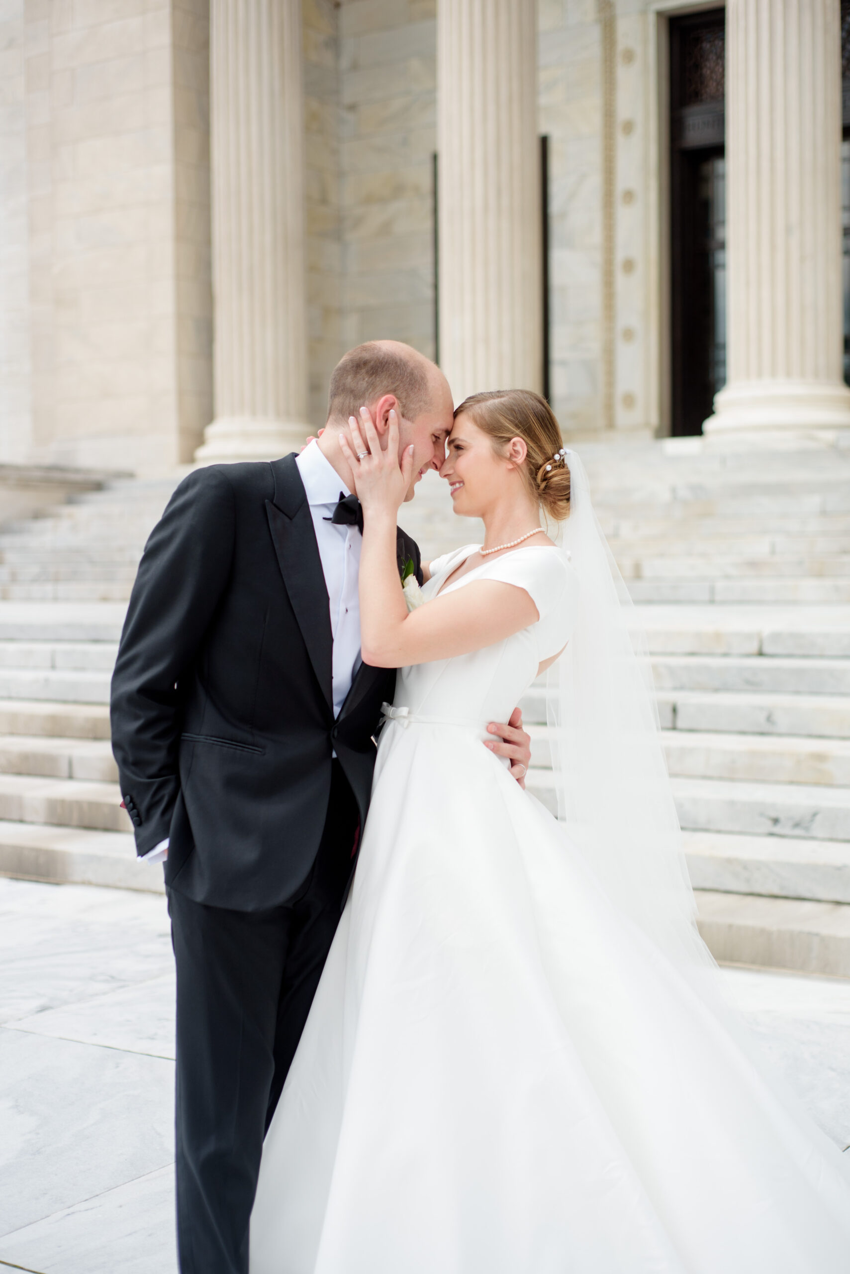 An Elegant Wedding at the Historic Glidden House in Cleveland, Ohio